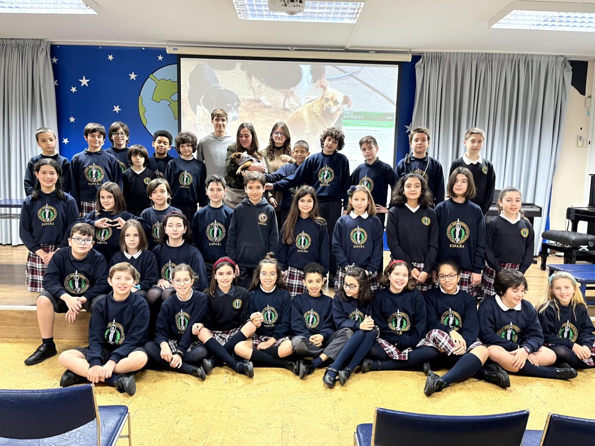 VISITAMOS EL COLEGIO INTERNACIONAL EIRÍS – Apadan